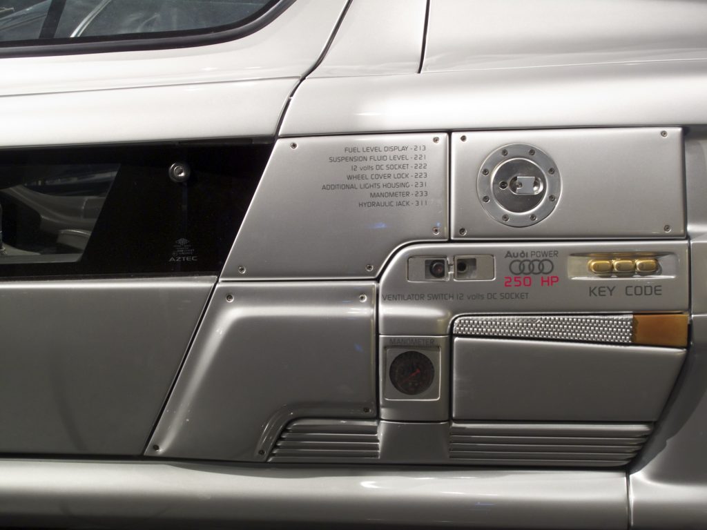 ItalDesign Aztec (1988) Concept Car - C.C.D